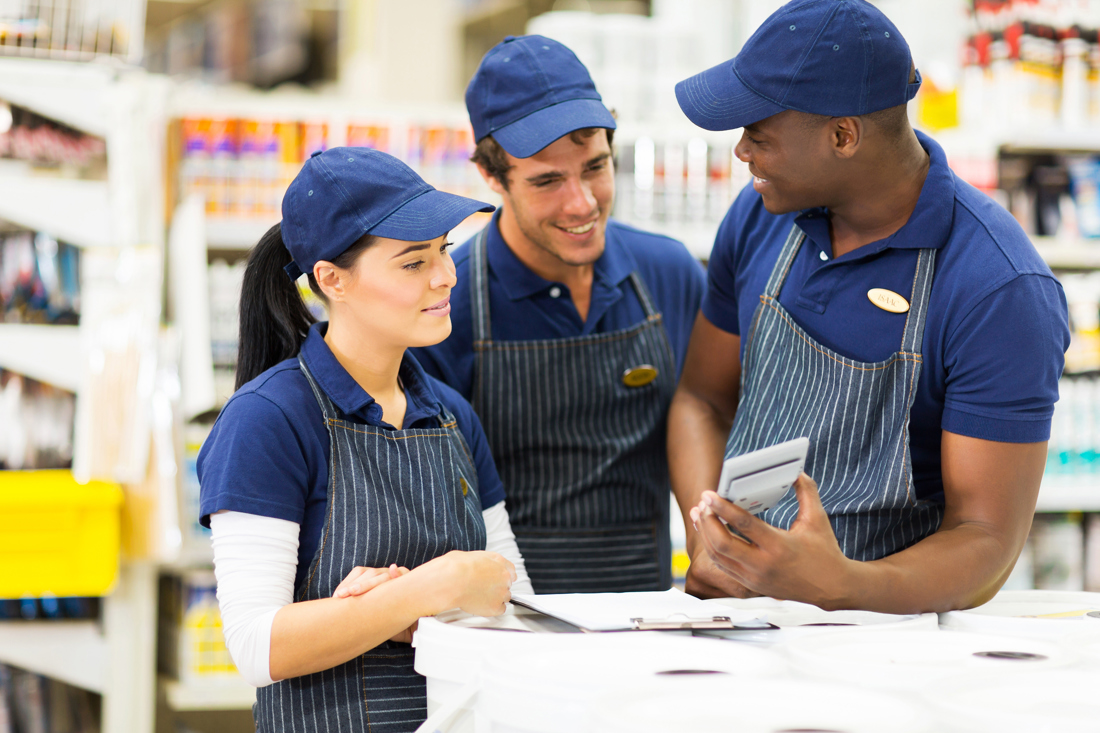 How to Improve Employee Engagement in Retail - Oak Engage