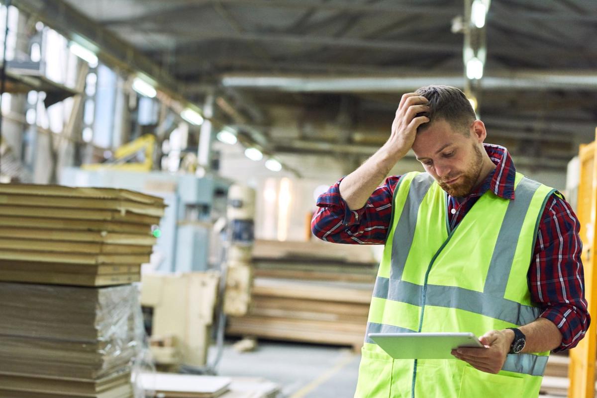 How to overcome language barriers in the workplace - Oak Engage