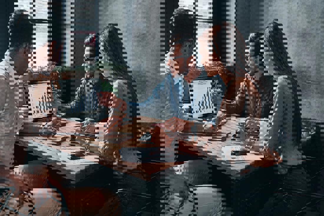 How to Improve Employee Productivity - 10 Expert Tips - Oak Engage